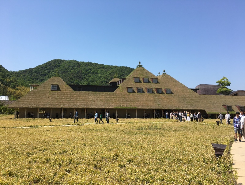 あなたの町のサッシ屋 LIXIL FC東大阪 阪奈トーヨー住器です